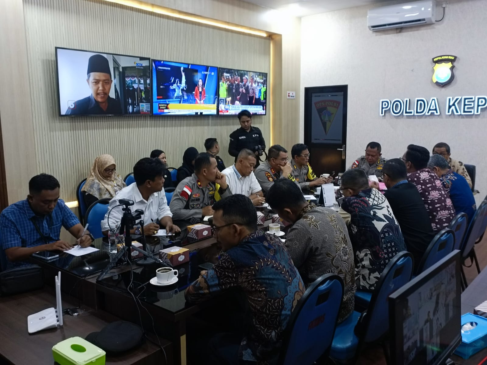 PAM PENDISTRIBUSIAN LOGISTIK PILKADA 2024 – PID Polda Kepri